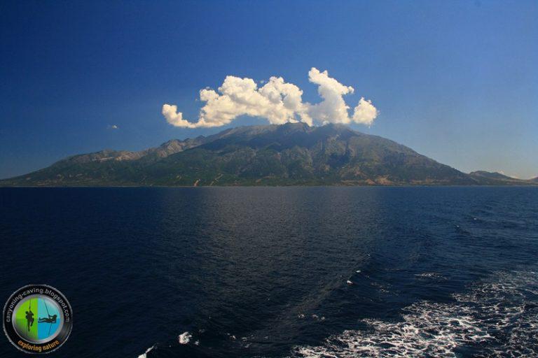 Το μαγικό νησί της Σαμοθράκης και τα φαράγγια του | Parallaxi Magazine
