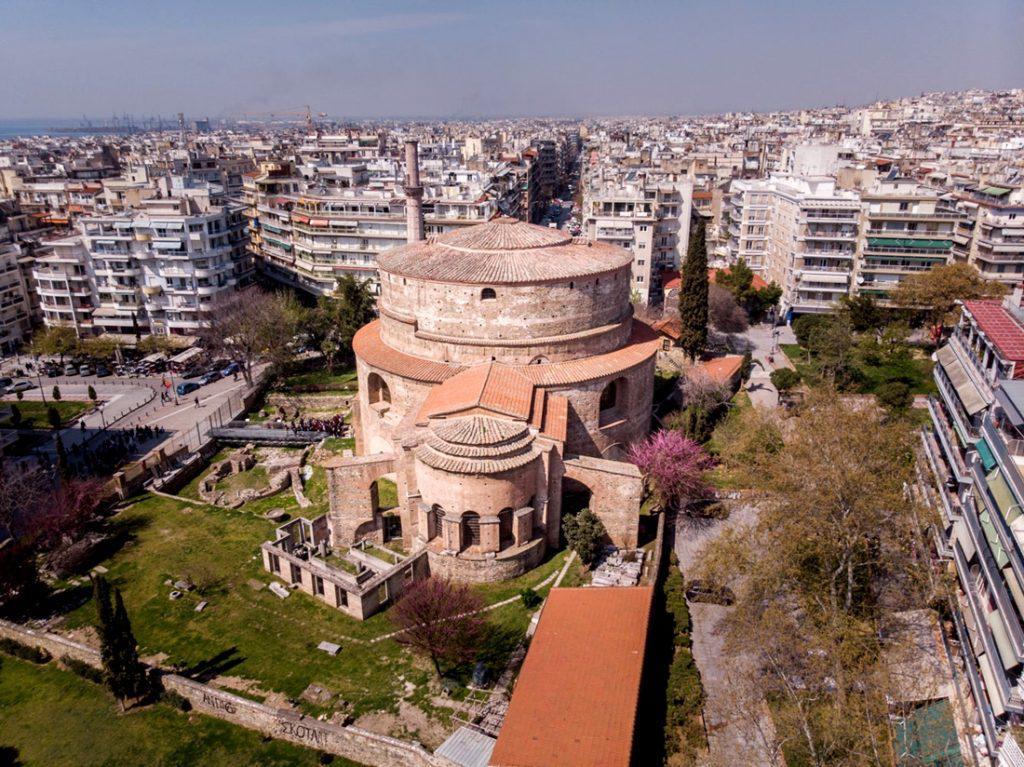 Ροτόντα: Το αρχαιότερο μνημείο της πόλης που φιλοξένησε τρεις θρησκείες ...