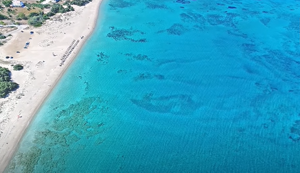 ΒΙΝΤΕΟ: Η παραλία της Ελλάδας που μοιάζει βγαλμένη από την Καραϊβική ...