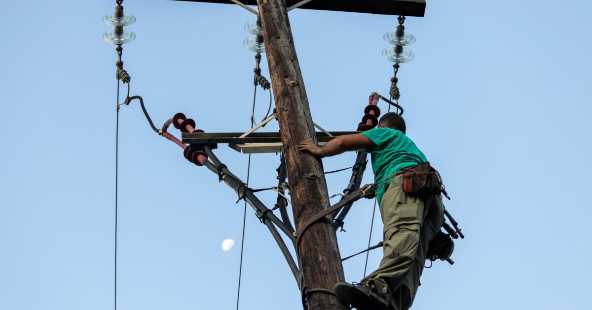 Τι συμβαίνει με τα εργατικά ατυχήματα στην Ελλάδα; | Parallaxi Magazine