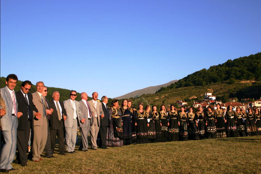 UNESCO: Ο Τρανός Χορός της Βλάστης Κοζάνης στην Άυλη Πολιτιστική ...