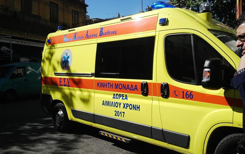 Τζουμέρκα: 63χρονος καταπλακώθηκε από κλαδί δέντρου | Parallaxi Magazine