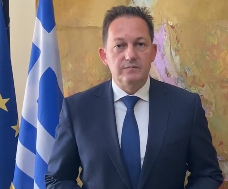 Η δεύτερη συγγνώμη του Στέλιου Πέτσα | Parallaxi Magazine