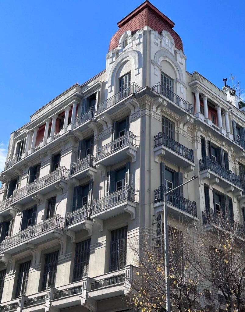 9+1 προσόψεις κτιρίων στο κέντρο της πόλης που αγαπάμε! | Parallaxi ...