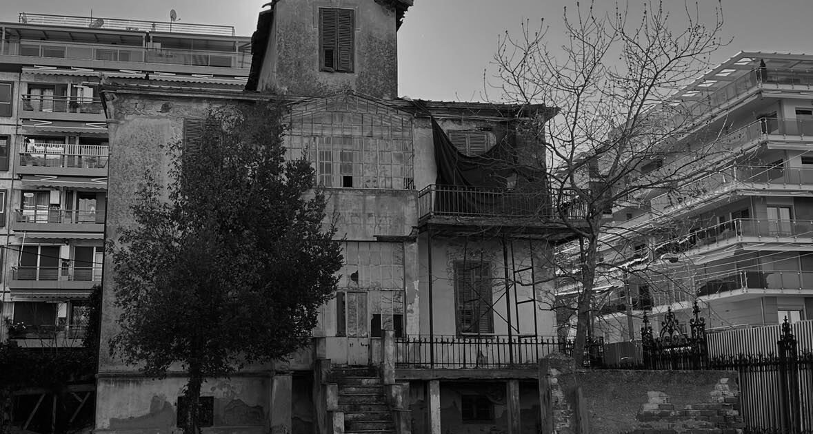 Στον Κελλάριο Όρμο ένας θησαυρός “βυθίζεται” | Parallaxi Magazine