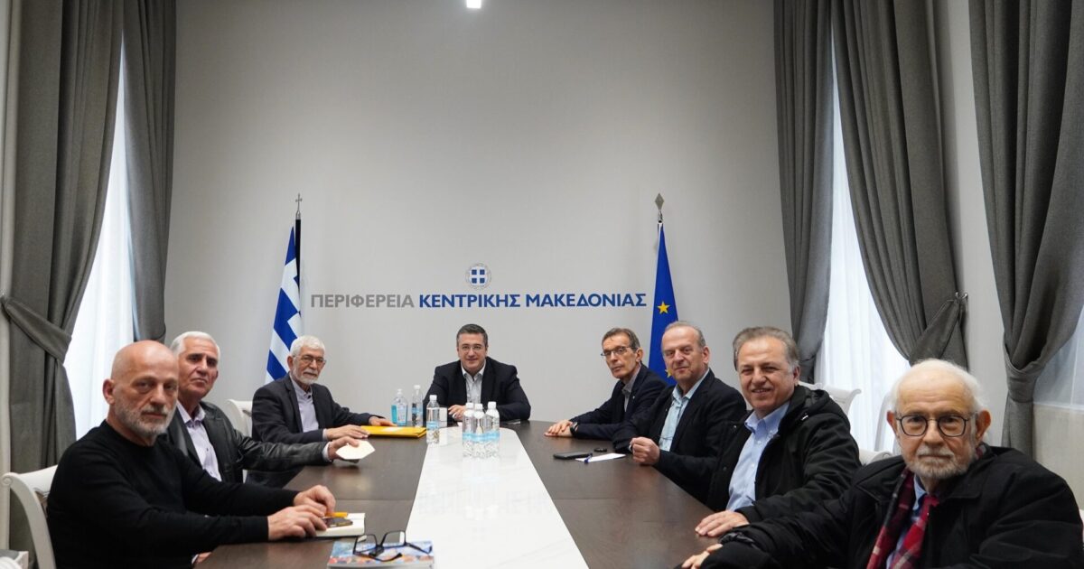 Συνάντηση πρωτοβουλίας Πολιτών “Σώστε το Παλατάκι” με τον Απ ...