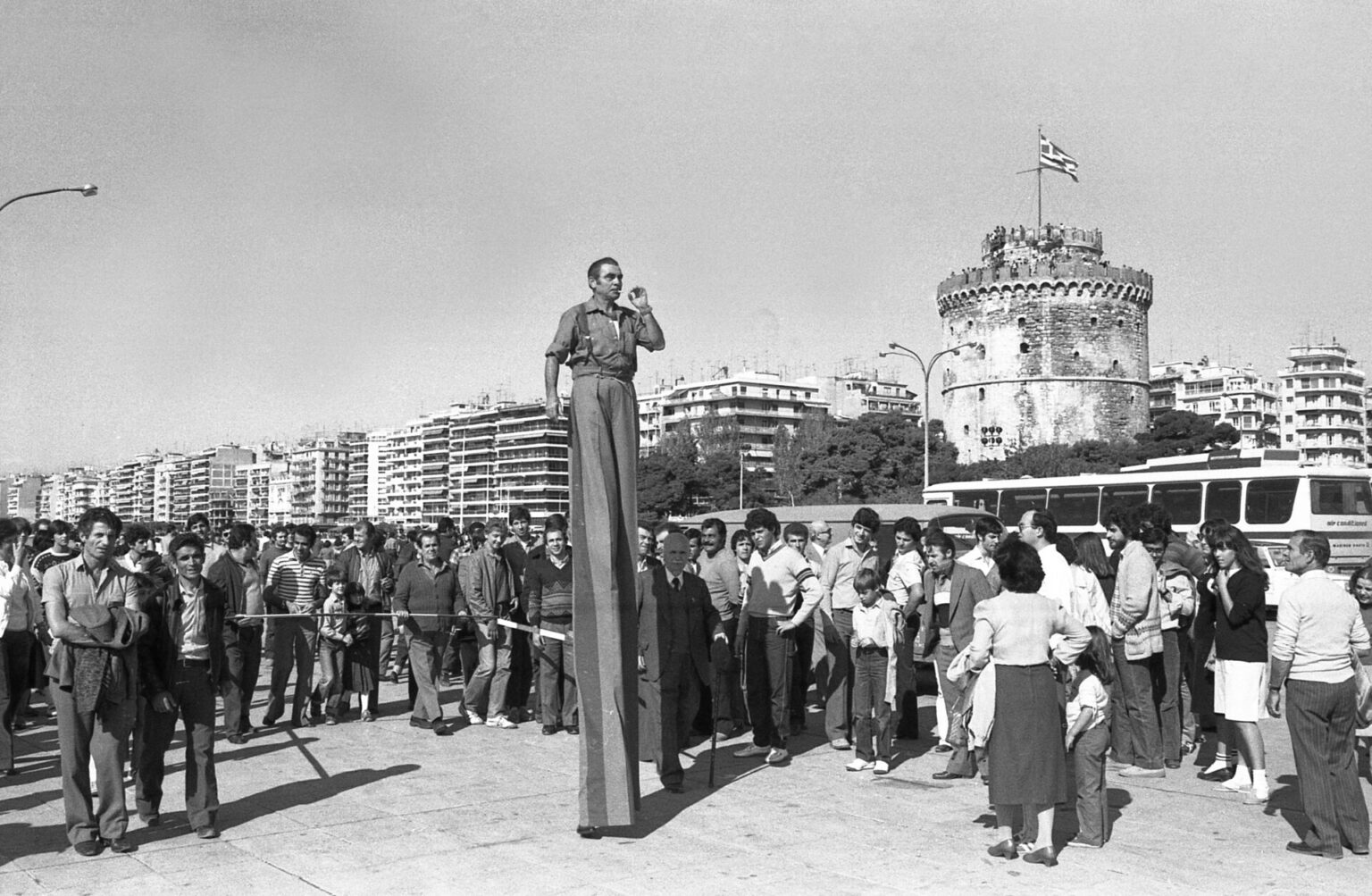 Παππούς – Ευαγγελίδης: Οι άνθρωποι που φωτογράφησαν θεούς και δαίμονες ...