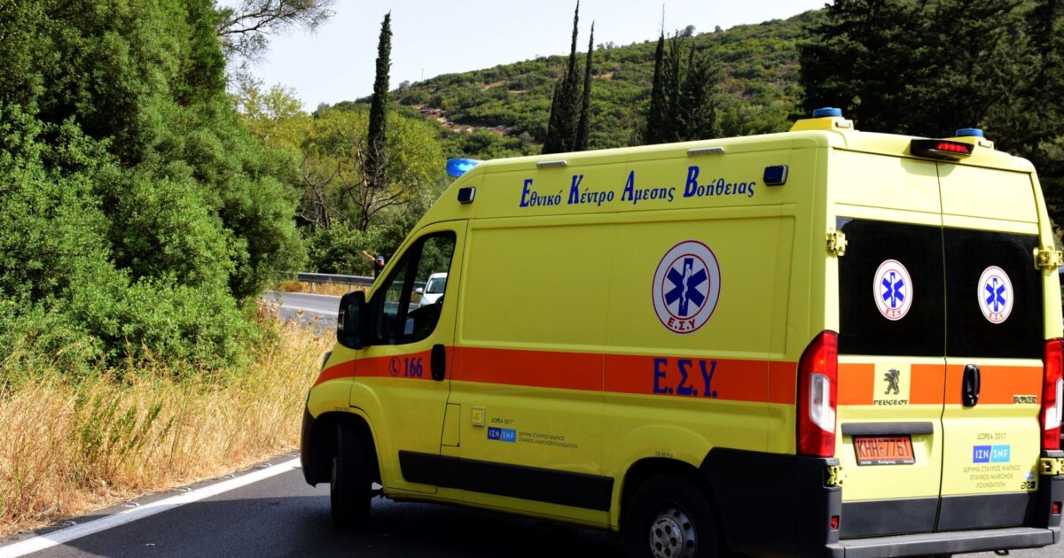 Ραφήνα: Νεκρός ποδηλάτης που παρασύρθηκε από αυτοκίνητο | Parallaxi ...