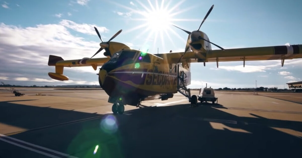 Τα υπερσύγχρονα Canadair CL-515 επιχειρούν και νύχτα – Γιατί η Ελλάδα ...