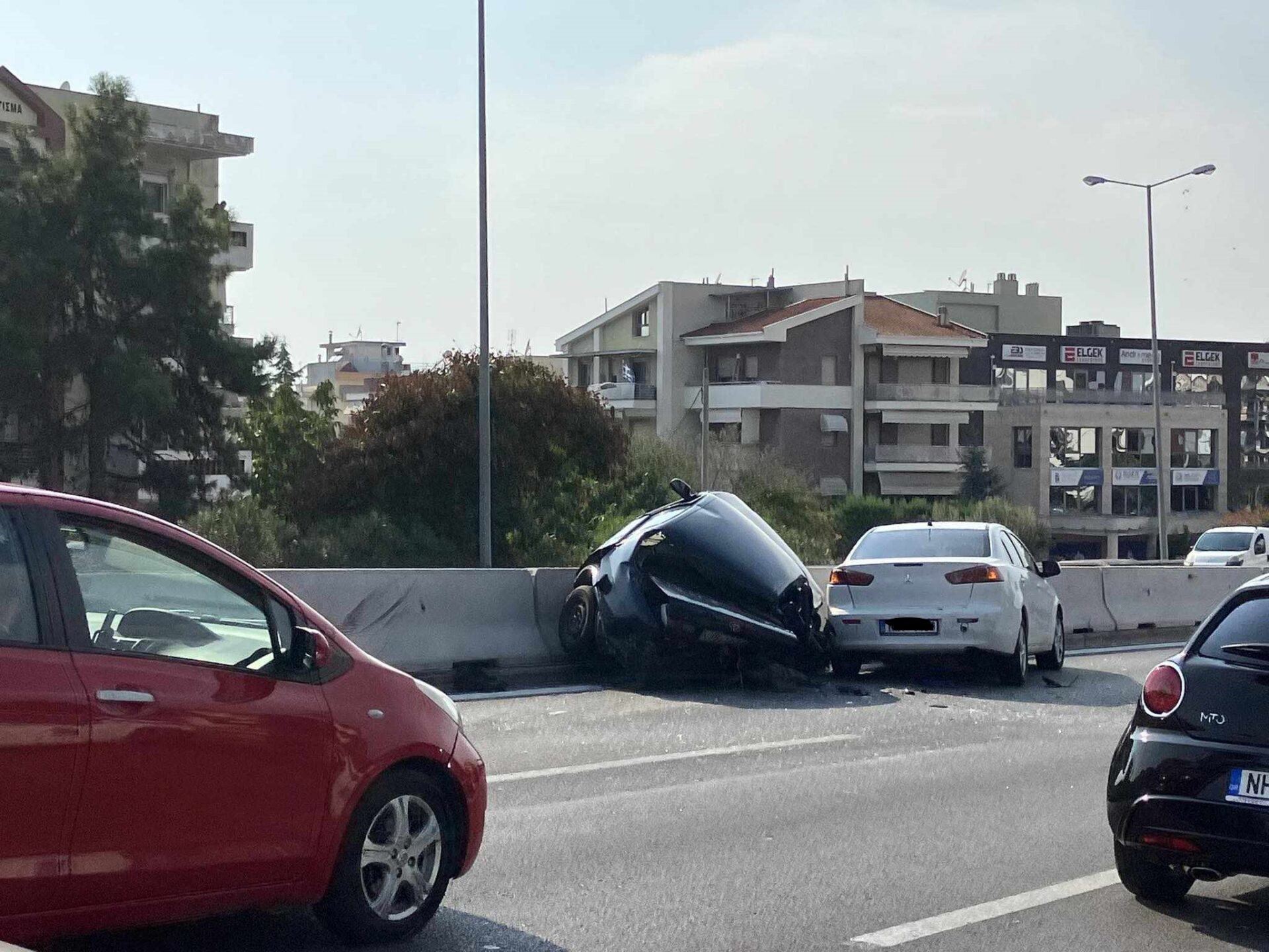Θεσσαλονίκη: Καραμπόλα 4 οχημάτων στη Βούλγαρη | Parallaxi Magazine