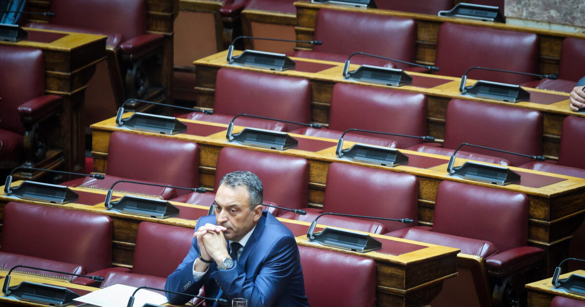 Σπαρτιάτες- ΕΠΙΣΗΜΟ: Ανεξαρτητοποιήθηκε και ο Κωνσταντίνος Φλώρος ...