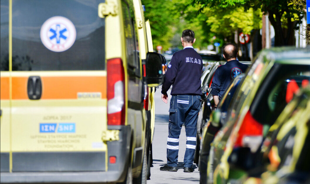 Θεσσαλονίκη: Τροχαίο με δυο τραυματίες από σύγκρουση δίκυκλων με ΙΧ ...