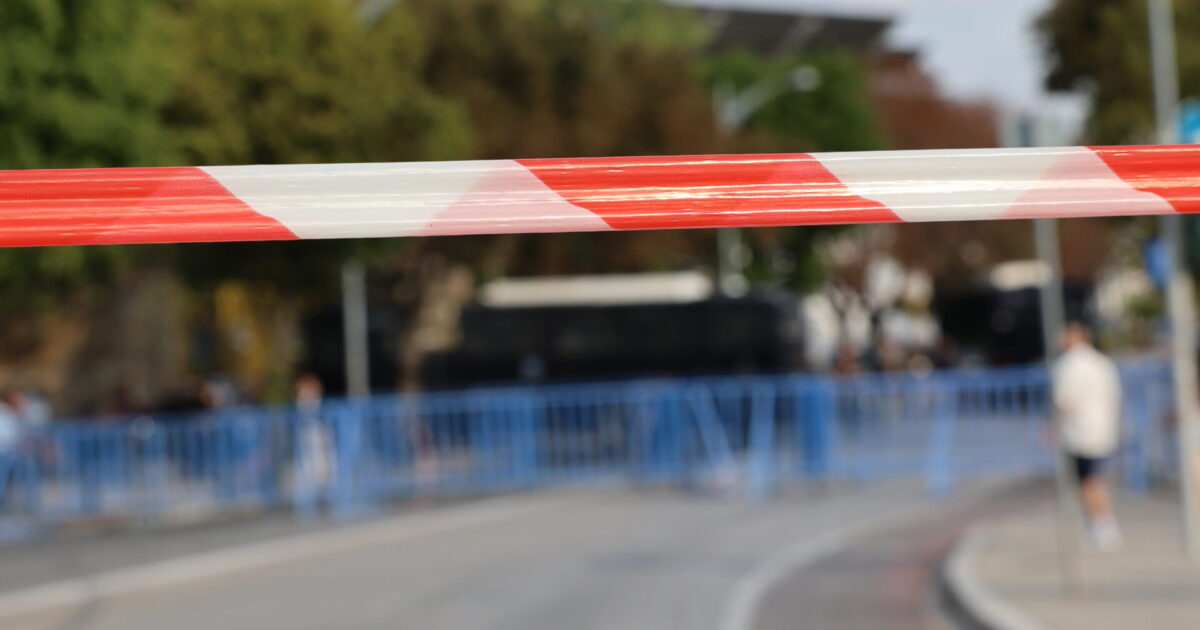 Ποιοι δρόμοι κλείνουν και πού απαγορεύεται η στάθμευση το Σάββατο στη ...