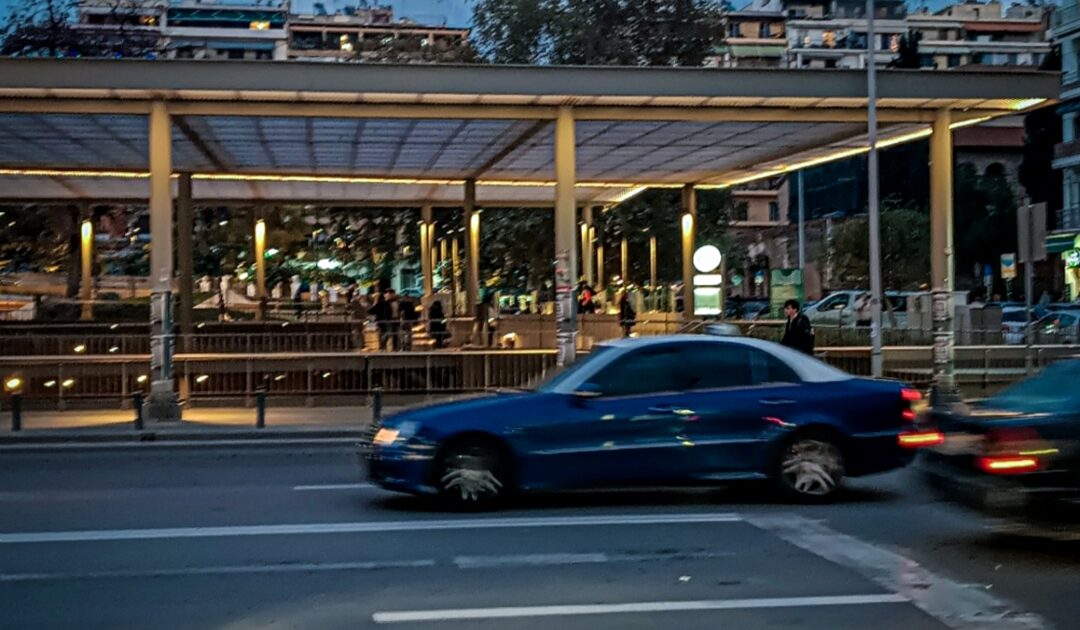 Θεσσαλονίκη: Έλεγχοι της Τροχαίας σε οδηγούς ταξί – Τα ταξίμετρα, η ...