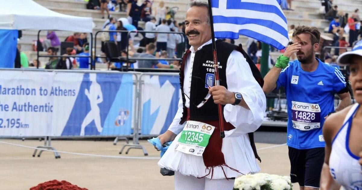 Δρομέας από την Ολλανδία ήρθε για να τρέξει τον Μαραθώνιο της Αθήνας ...