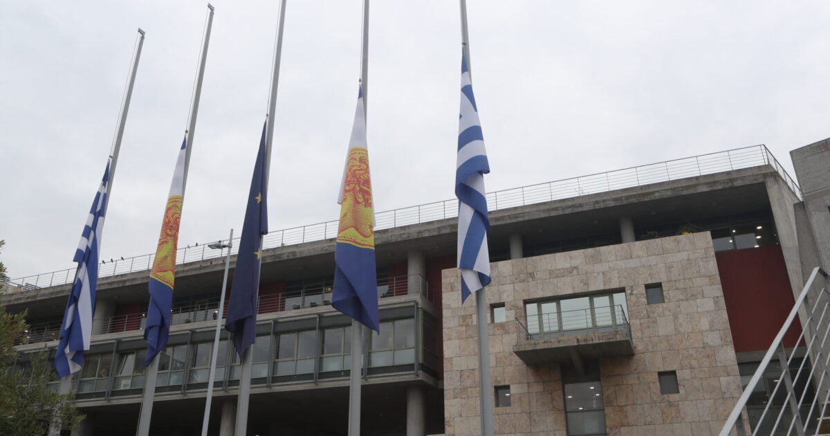 Απάντηση εργαζόμενου στο ΕΟΠΑΕ Προμηθεάς σε Χατζηθεόκλητο για το Κέντρο ...