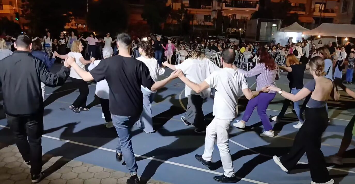 ΒΙΝΤΕΟ: Μία μεγάλη γιορτή χορού στο 3ο Γυμνάσιο Συκεών | Parallaxi Magazine