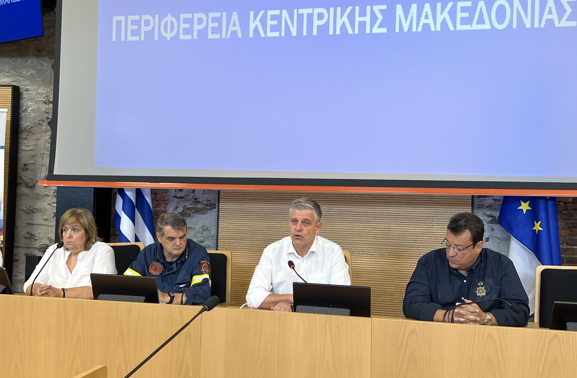 Γιουτίκας για συνεχείς φωτιές σε εργοστάσια ανακύκλωσης: «Δεν δεχόμαστε ...