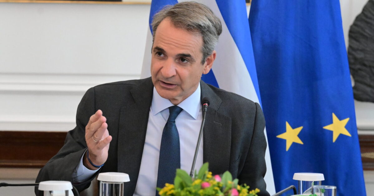 Η απάντηση Μητσοτάκη στις «γαλάζιες» βολές για το επιτελικό κράτος ...